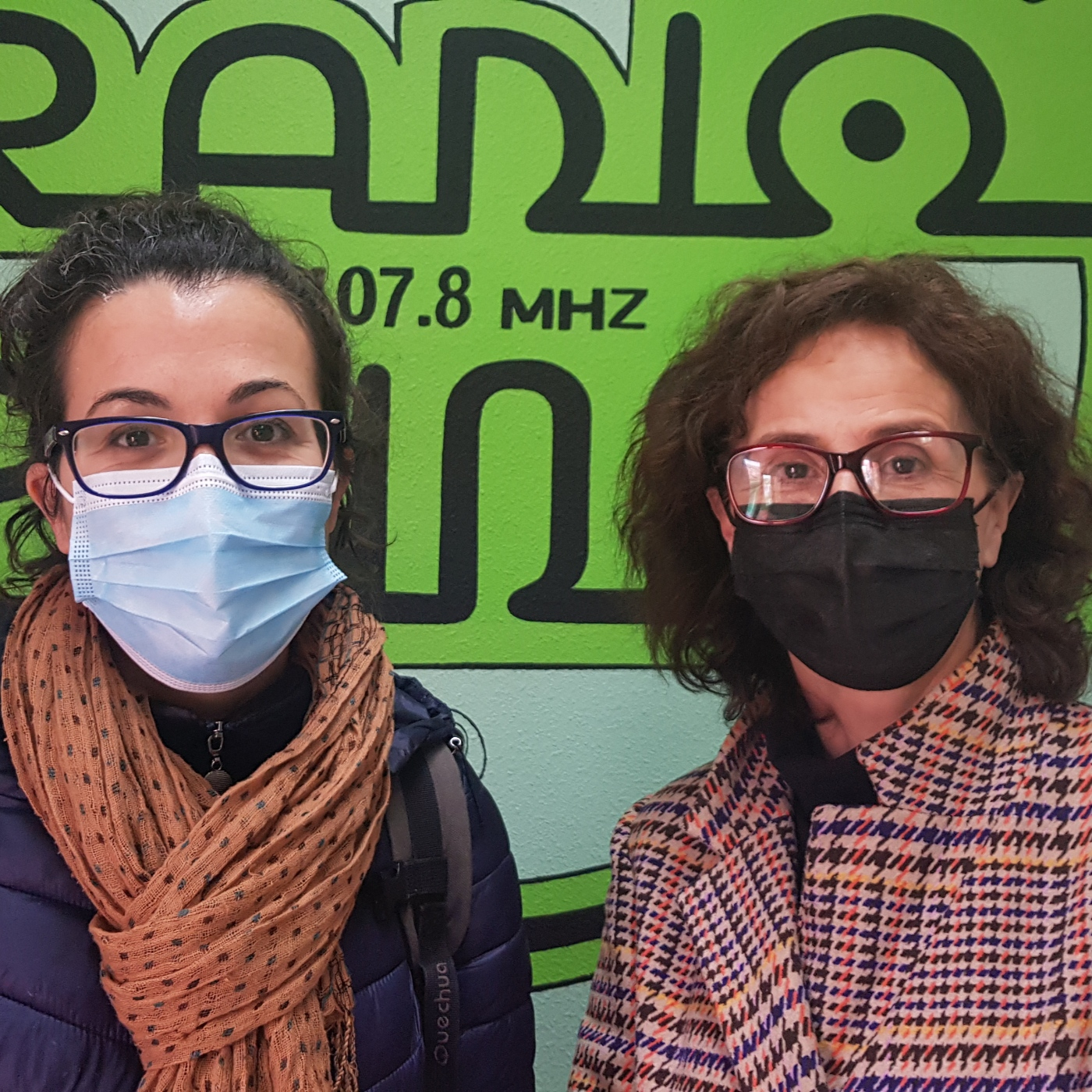 @RadioPinoso: Mª Sol M. i Lorena E. “les llengües han de ser ...