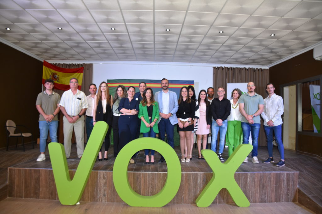 VOX Pinoso presenta su candidatura para las elecciones municipales ...