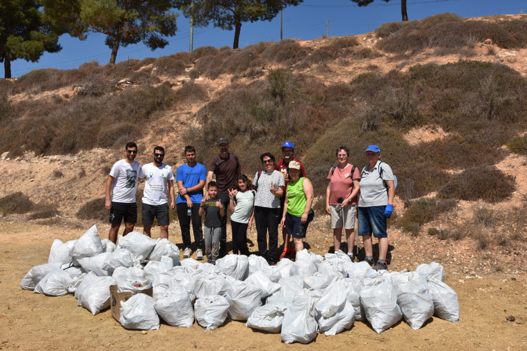 Activitat senderista - Cuidant el nostre entorn - MCM Pinoso