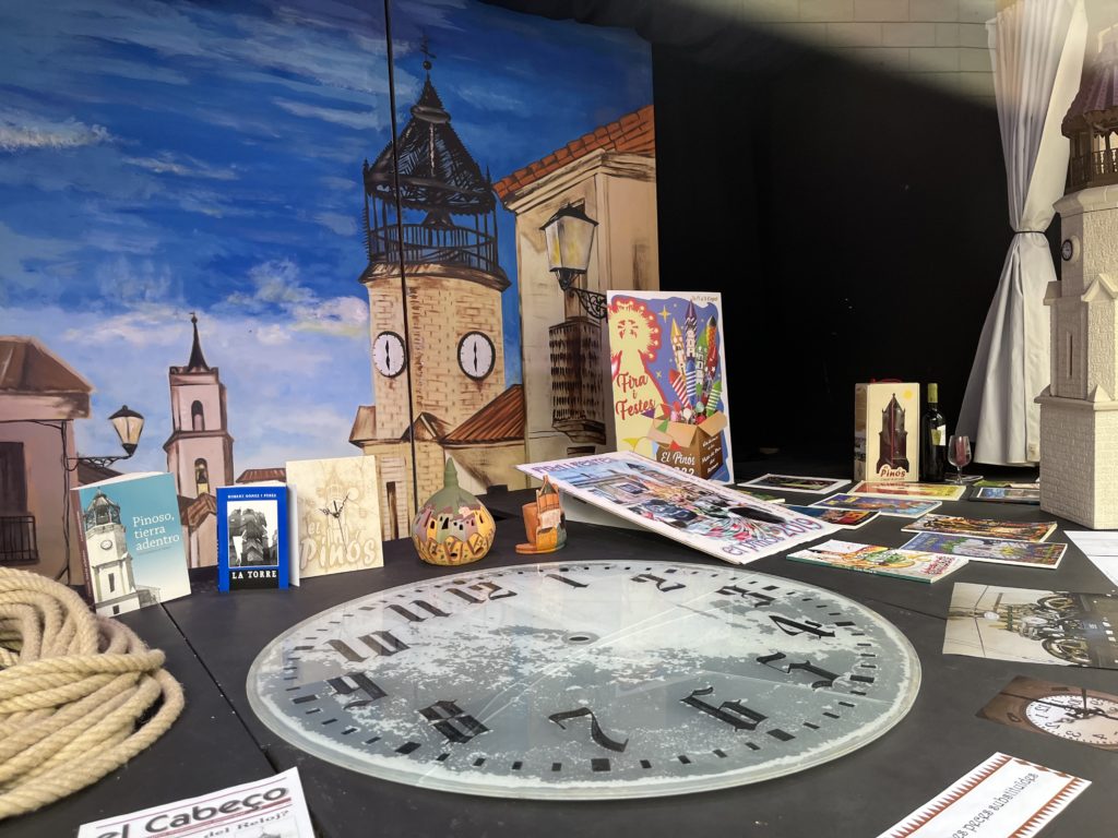 Historia y curiosidades sobre la Torre del Reloj protagonizan la nueva ...